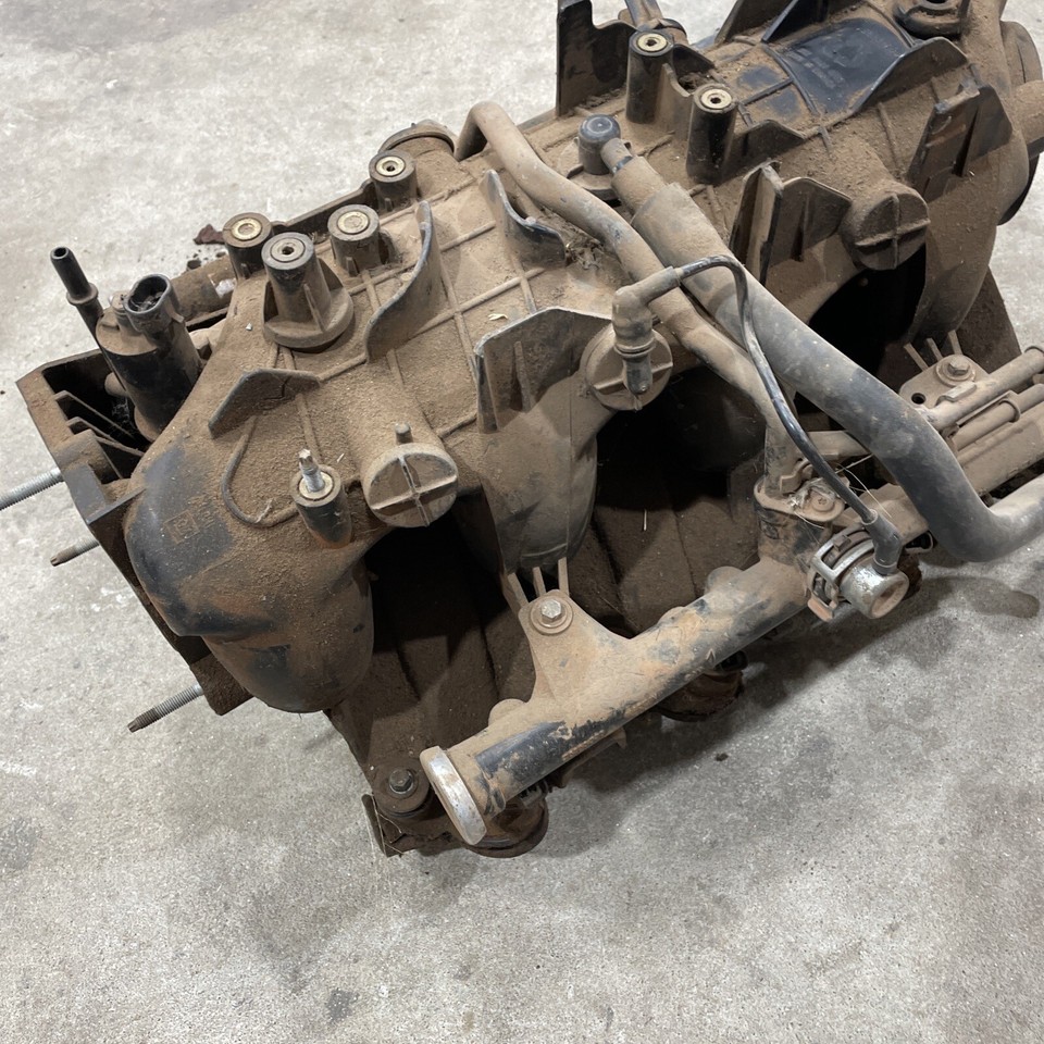 2003-2006 Silverado Sierra Escalade 5.3 6.0 LM7 Intake Manifold ...