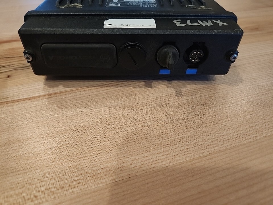 Motorola XTL 5000 XTL5000 Handheld Control Unit Radio M20URS9PW1AN 800 ...