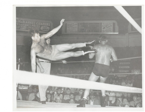 Count Billy Varga In The Ring , Vintage Wrestling Photo, 8" x 10" B | eBay