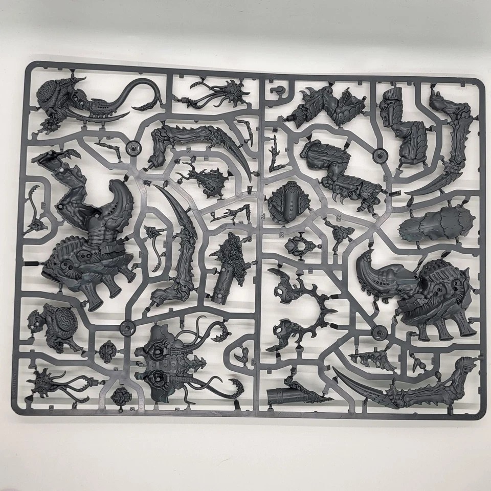 Warhammer 40k Leviathan Box Set Tyranids Half New On Sprue! | eBay