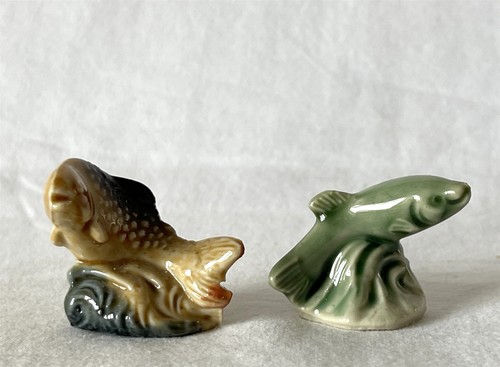 2 Vintage Wade Whimsies Porcelain Ceramic FISH Ornament Figurines #23 ...