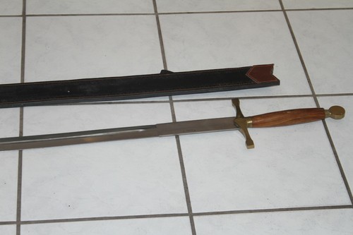 43" Sword Pakistan marked Steel brass and wood handle w/ Sheath | eBay