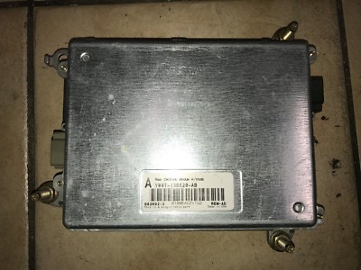 2000-2001-2002 Lincoln LS Rear Electronic Module YW4T-13B520-AB ...