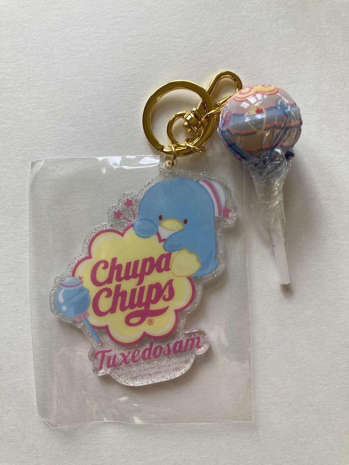 Hello Kitty Japan - Chupa Chups Keychain - Open Box. New Item, No Glue ...