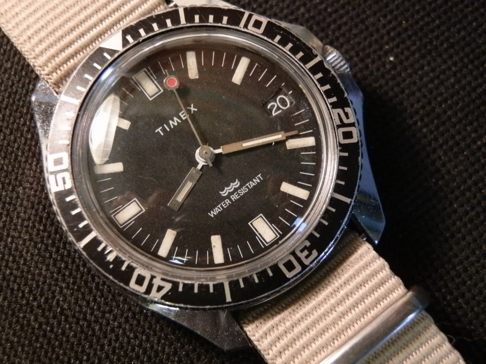 Timex Vintage Diver Watch Red Dot Mechanical Manual Wind | eBay