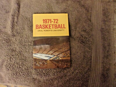 1971-72 ORAL ROBERTS BASKETBALL MEDIA GUIDE Yearbook KEN TRICKEY ...