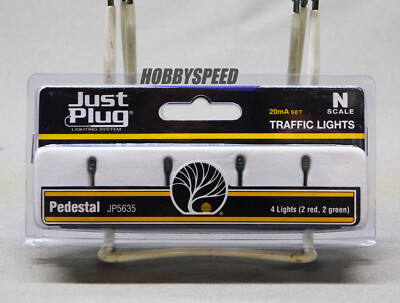 WOODLAND SCENICS N SCALE PEDESTAL TRAFFIC LIGHT 4 PACK landscape ...