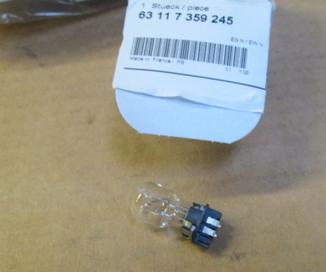 BMW (Genuine OE) 63117359245 online kaufen | eBay