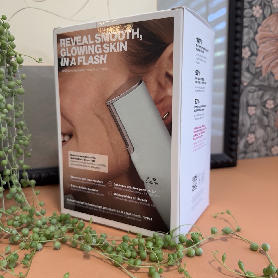 New Sealed Dermaflash Luxe+ Advanced Sonic Dermaplaning & Peach Fuzz ...
