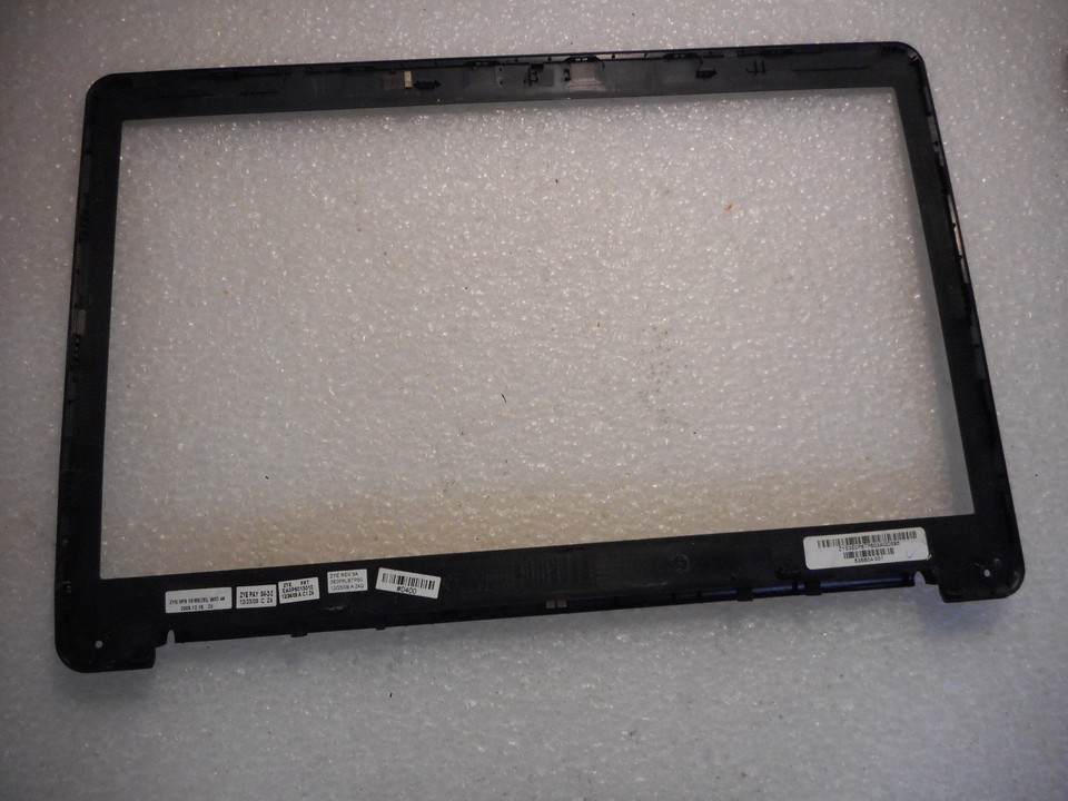 HP Pavilion G61 CQ61 15.6" LCD Screen Bezel Cover THA01 3E0P6TP103 ...