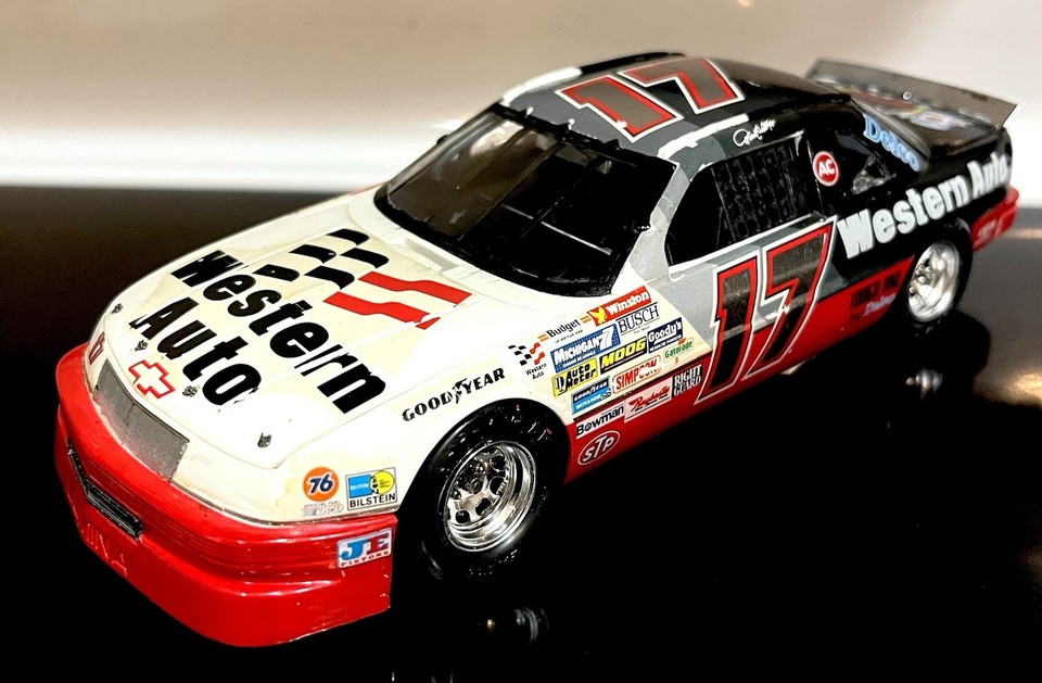 🏁 Built Model Kit Vintage Monogram #17 Western Auto / AC Delco Lumina 1 ...