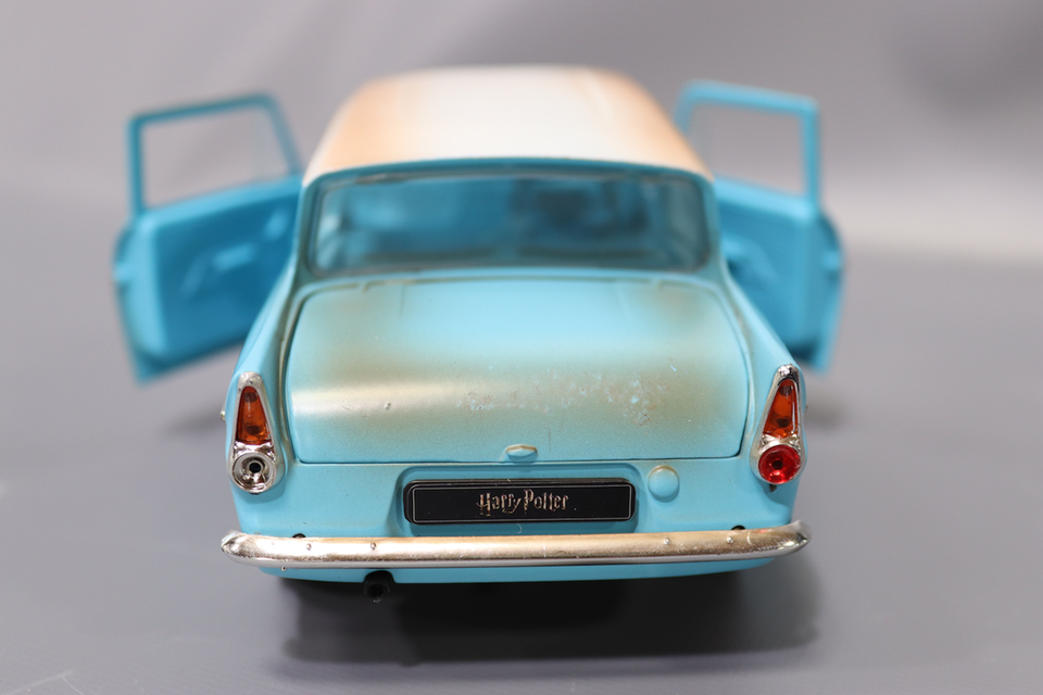 Jada Toys 1:24 Scale 1967 Ford Anglia Diecast Car Play Vehicle | eBay