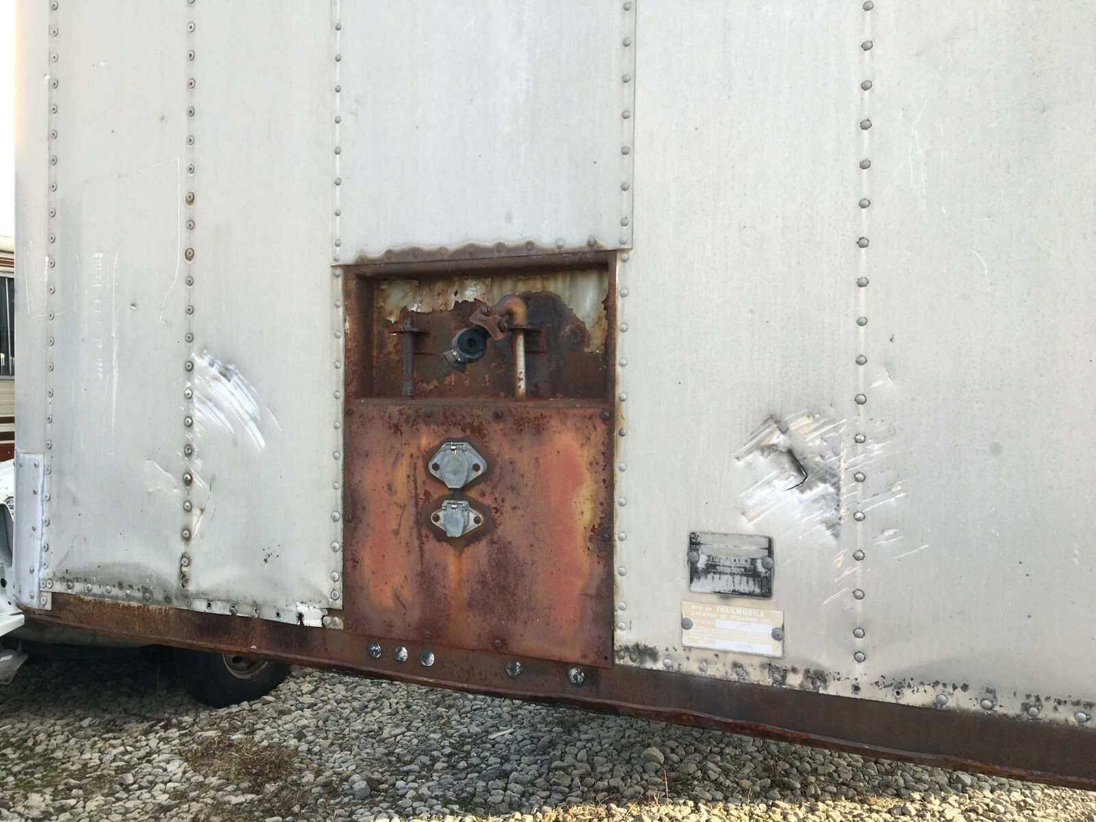 40' Foot Feet STORAGE TRAILER SEMI TRAILER STORAGE UNIT SHED ENCLOSED ...