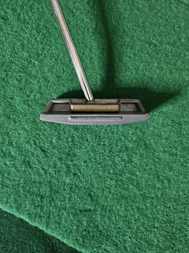 Yes! Two Putter / Yes! Steel Shaft / Original Yes! Grip / 33" / Right ...
