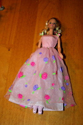 1998 Barbie Rose Princess Doll-Used-Pull strings to shorten hair | eBay