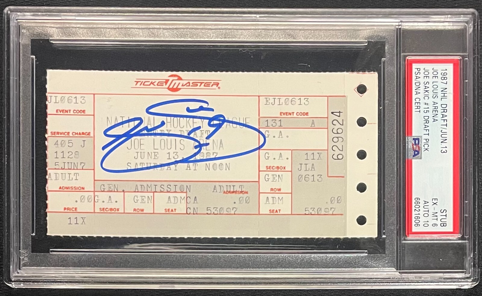 Joe Sakic | Autographed Hockey Memorabilia & NHL Merchandise