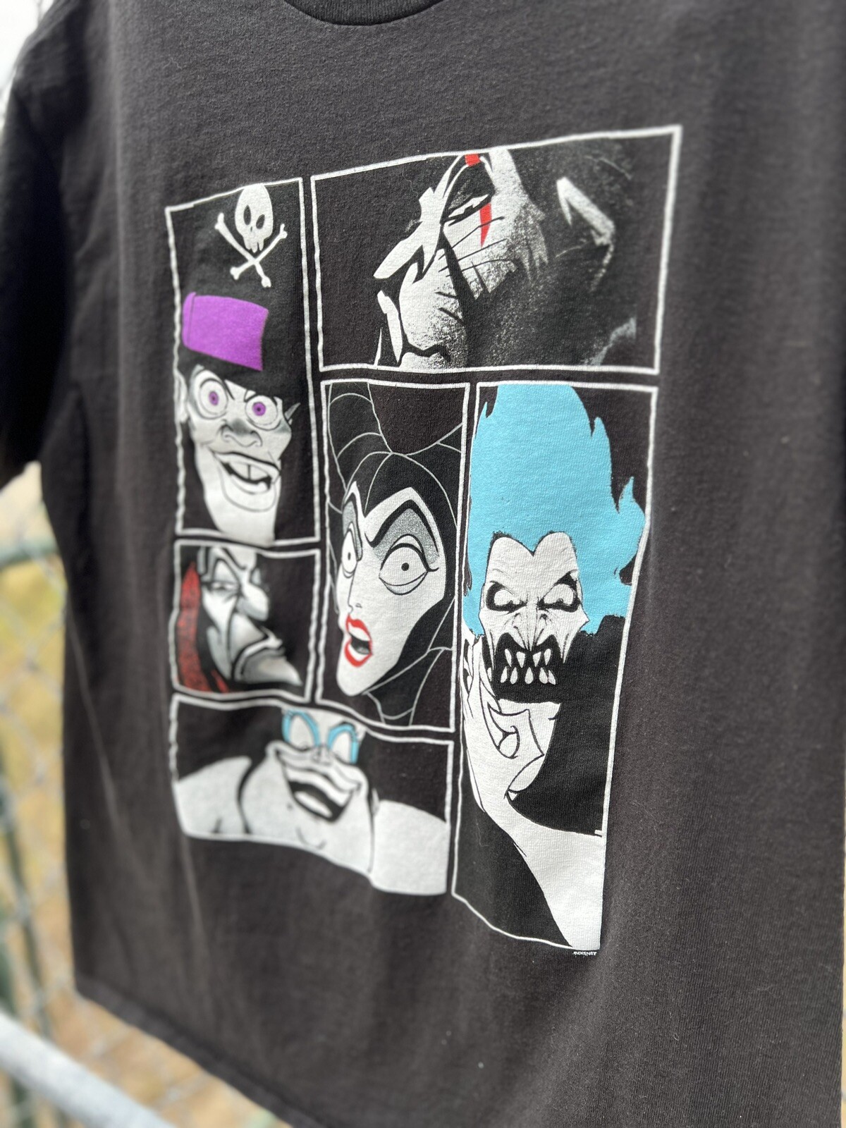 Disney Villains Graphic Print Hercules Aladdin Size M… - Gem