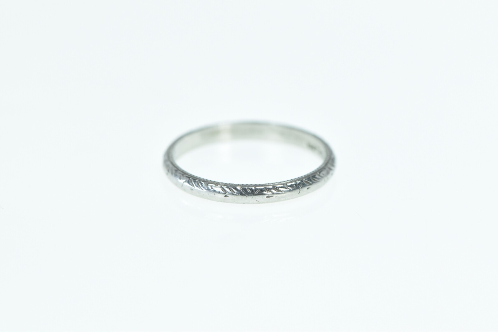 Platinum 1908 Victorian Simple Wedding Band Ring *51 - Gem