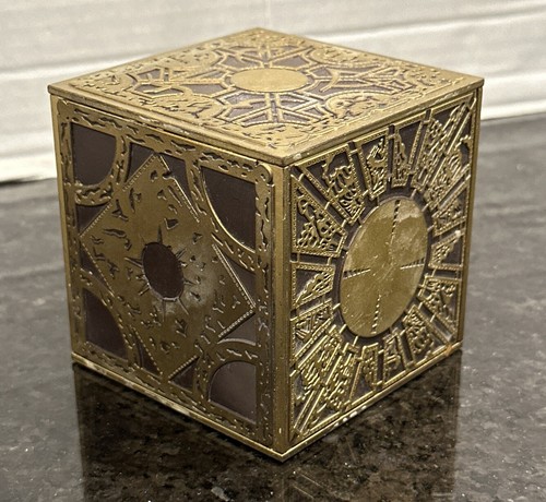 HELLRAISER Neca Series One 2003 PUZZLE BOX cube 100% COMPLETE build a ...