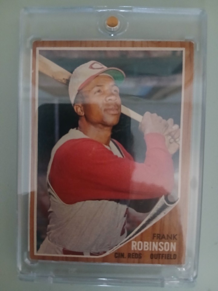 1962 Topps #350 Frank Robinson baseball card, featuring Frank Robinson ...