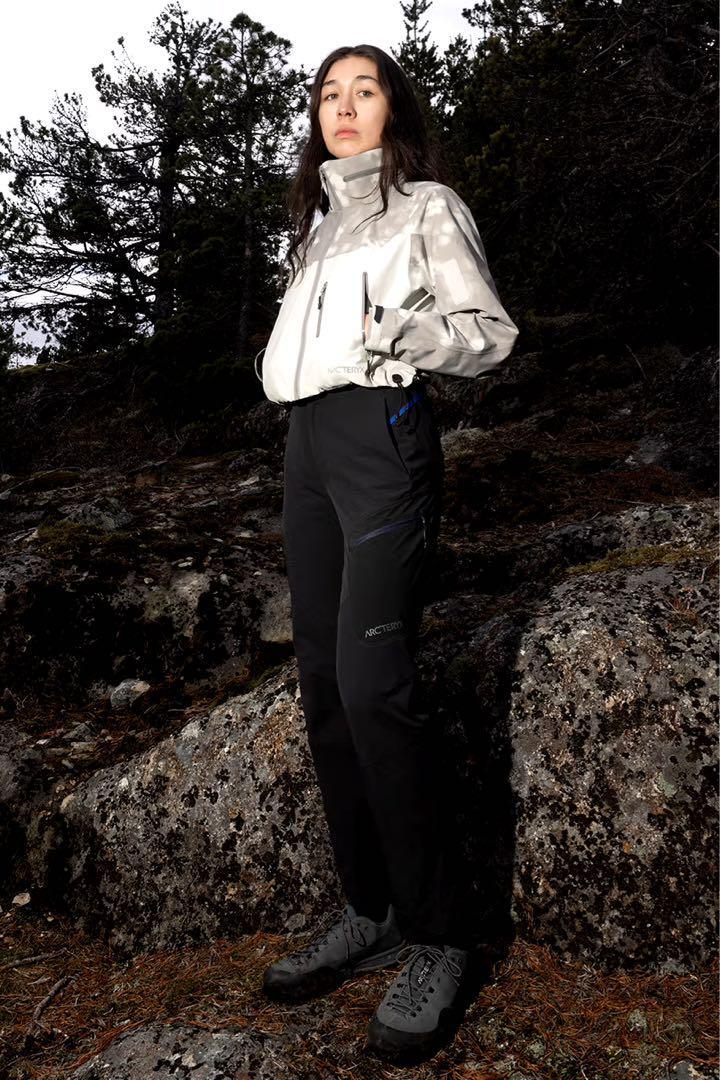 Rare ARC'TERYX System A Eislen Cargo Pants - Gem