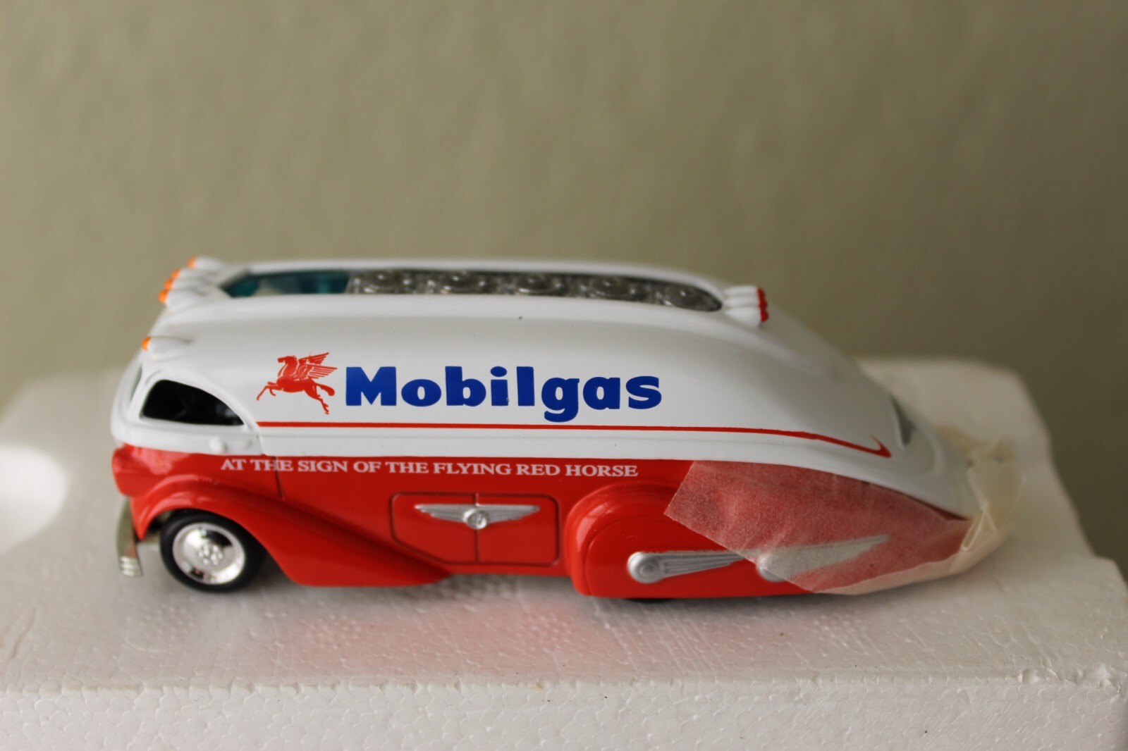 Hot Wheels Mobil Oil Rocket Oil Truck #85529 | eBay