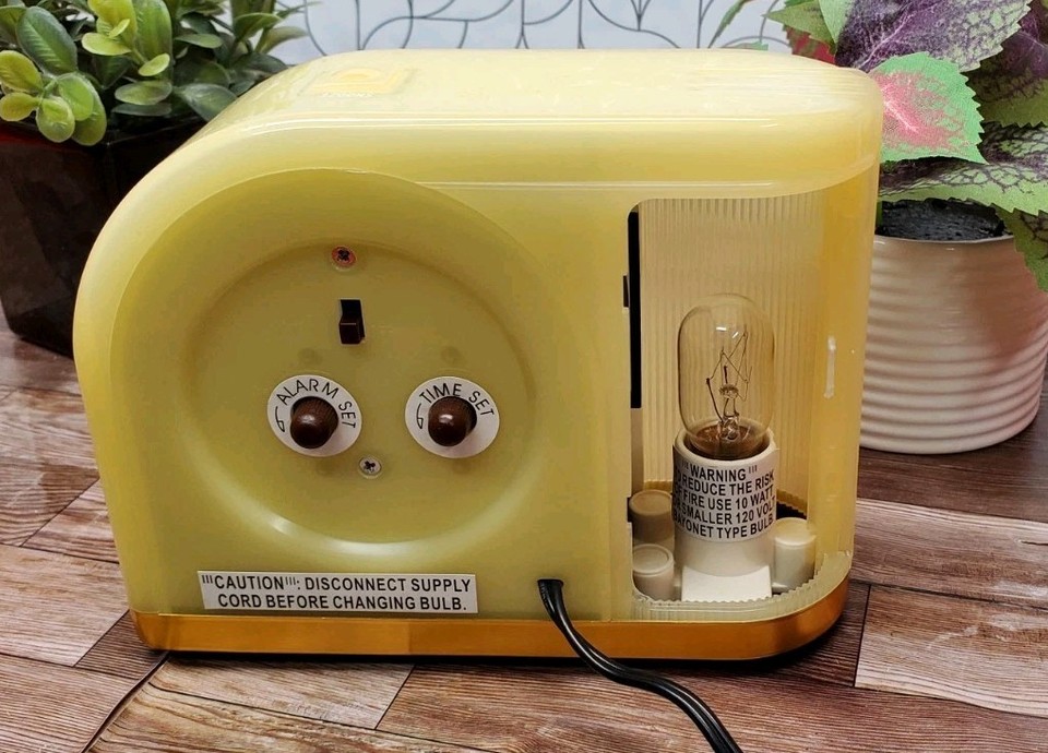 Westclox Big Ben Moon Beam Clock Yellow Model 43000 Keeps Good Time No ...