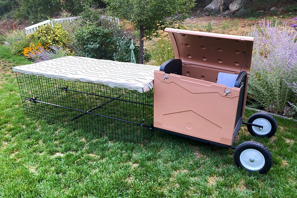 Chickshaw Mobile Chicken Coop & 4' X 8' Wire Run | eBay