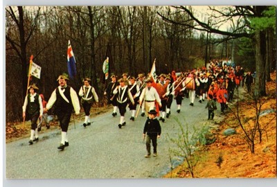 Carlisle Colonial Minutemen chrome postcard, Carlisle MA Patriot's Day ...