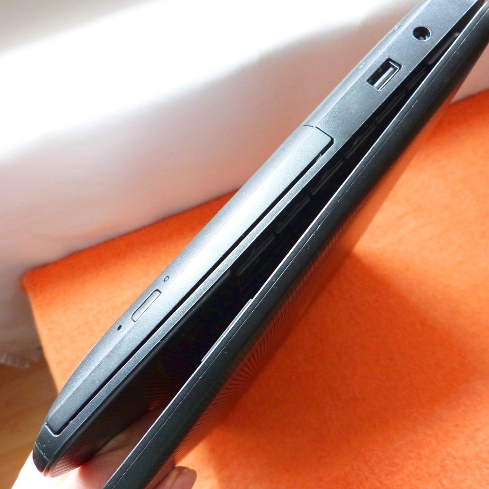 Toshiba C850 15" HD l 16GB RAM NEW l 250GB SSD Windows 11 HDMI USB3 ...