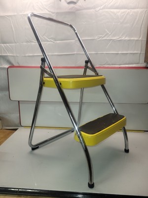 Post-1950 - Metal Step Stool