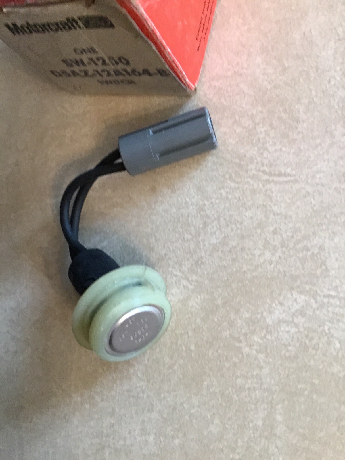 NOS Motorcraft SW-1250 Distributor Modulator Ambient Switch D5AZ-12A164 ...