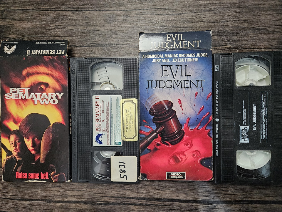 VHS Lot of 10 Horror Tapes Howling Night of the Zombies Demon Evil ...