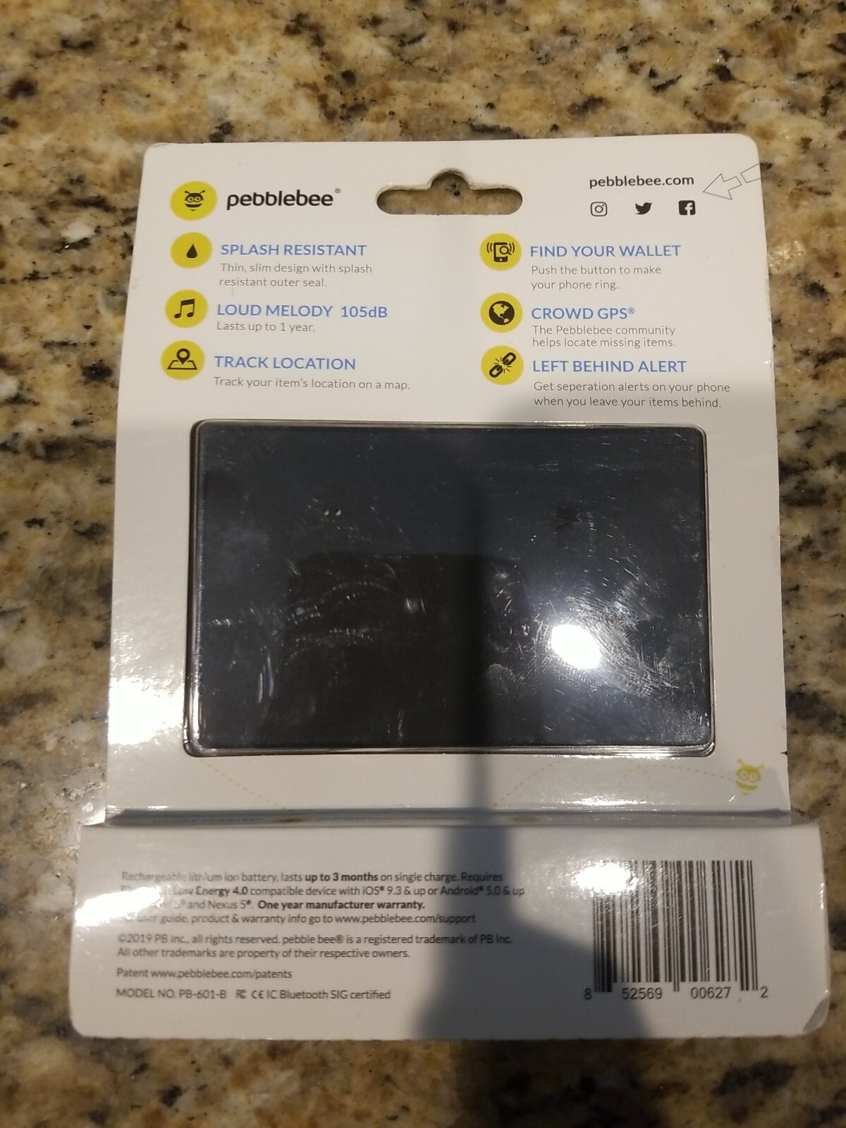 PebbleBee Blackcard Wallet Finder-rechargeable & 500 Foot Range for ...
