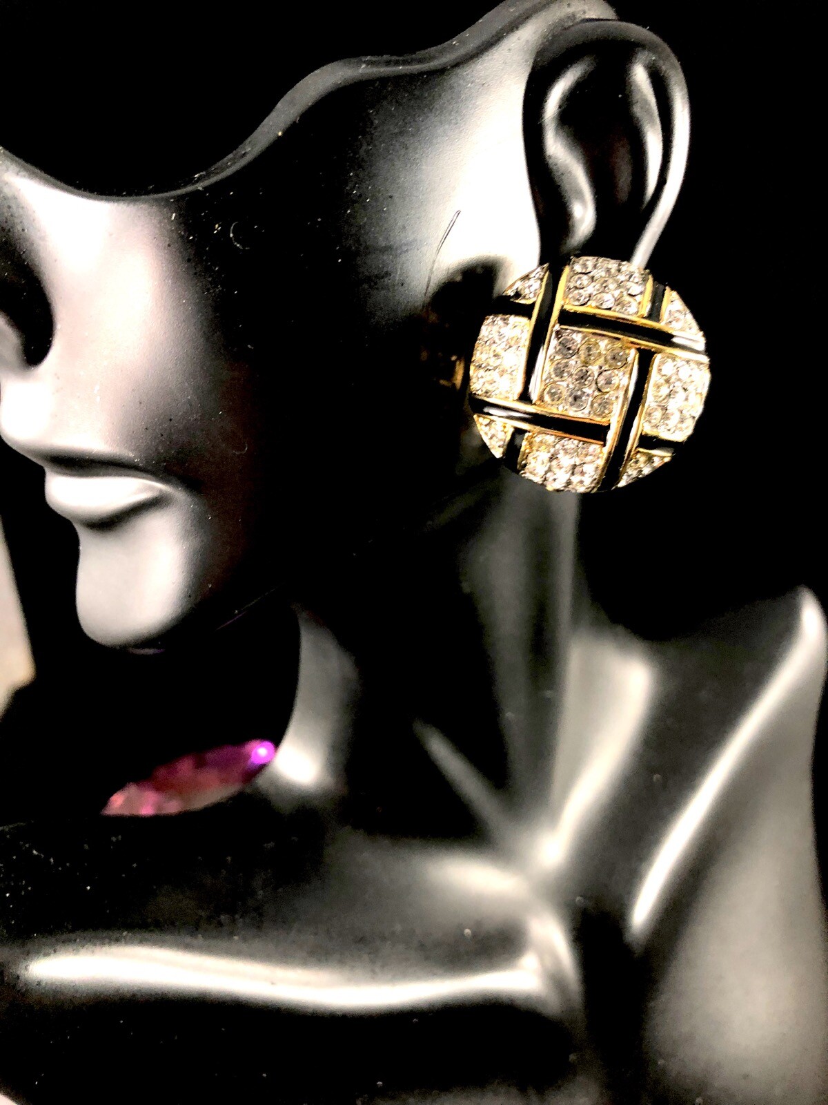 CAROLEE GOLD BLACK ENAMEL CRYSTAL RHINESTONE CRISS-CR… - Gem