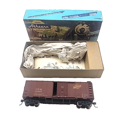 Athearn HO Scale CNW 106804 40’ Box Car #5003 w Steel Wheelsets | eBay