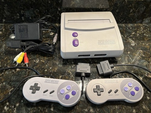 Super Nintendo System SNES Jr 1-Chip Console; SNS-101 w/ 2 Controllers ...
