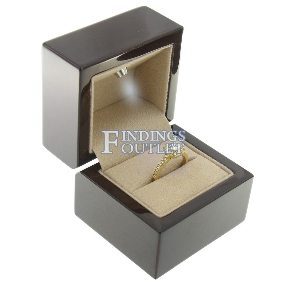 Deluxe Glossy Wooden LED Lighted Engagement Ring Box Jewelry Gift Box ...