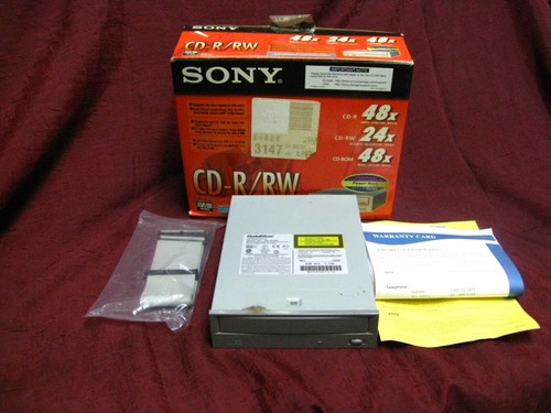 GoldStar CD-Rom Drive CRD-8240B 24x/48x internal in box CD-R/RW | eBay