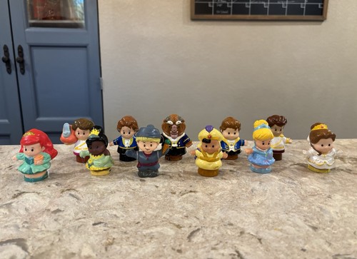 Fisher Price Little People Disney Ariel Charming Aladdin Cinderella ...