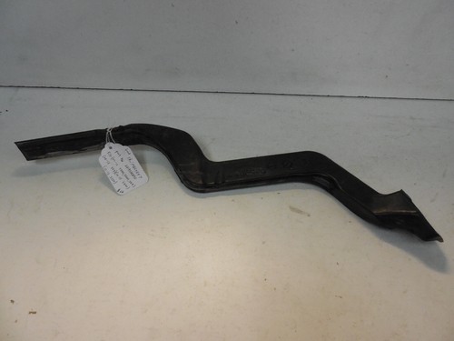 07-13 Mercedes W221 S550 Front Windshield Cowl Right Quarter Water ...