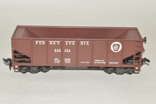 HO scale Tyco Pennsylvania RR 2 bay operating unloading hopper car ...