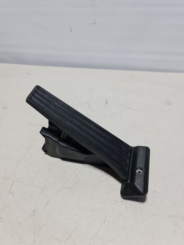 2006-2020 BMW 35-42-6-853-175 BMW 35426853175 Accelerator.Pedal Module ...