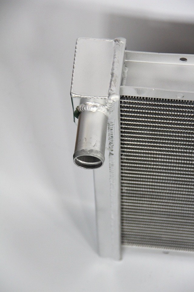 3-Row Aluminum Cooling Radiator For 1977-82 Chevrolet Corvette V8 ...