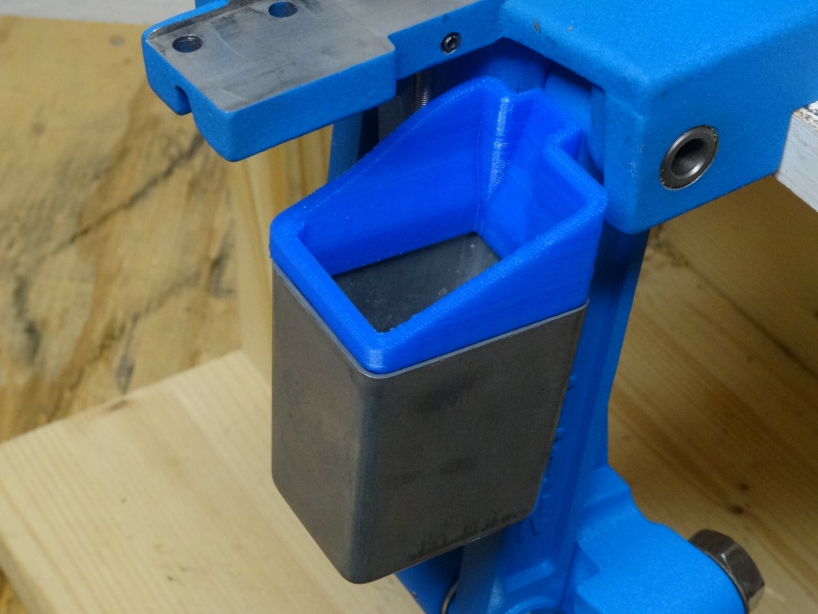 Spent primer Cup Mod for Dillon 550. Primers go in the cup not on the ...