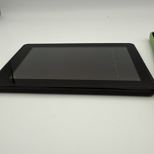 Amazon Kindle Fire 1st Generation D01400 8GB 7in WiFi BUNDLE w/Case ...