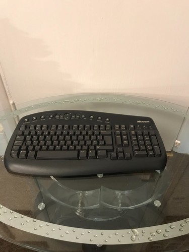 Microsoft Wireless Multimedia Keyboard 1.1 Model 1014 in good working ...