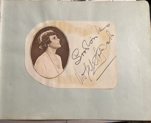 VIOLET HOPSON - AUSTRALIAN ACTOR - AUTOGRAPH | eBay UK