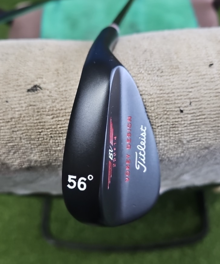 VOKEY 256-14 CUSTOM BLACK NITRIDE 56° SAND WEDGE SPINE ALIGNED CUSTOM ...