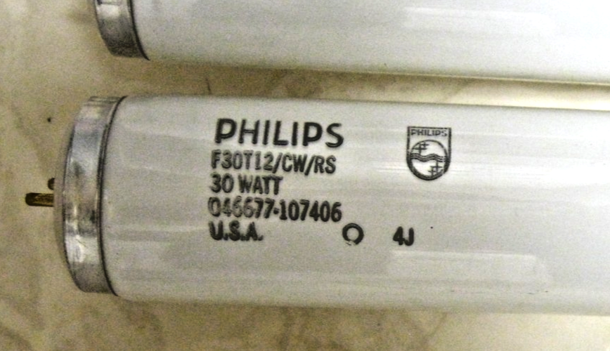 4 x PHILIPS 30w FLUORESCENT TUBE LIGHT BULB LAMP 3 FT 36" T12 USA MADE ...